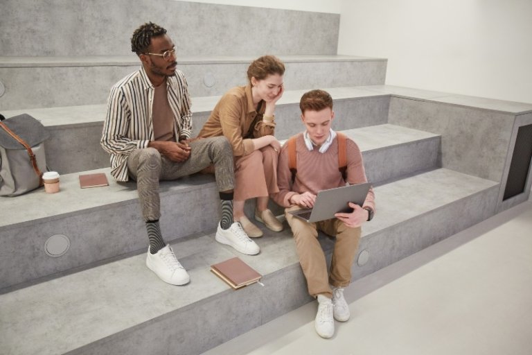 Need to Understand DipHE? Here’s Your Diploma of Higher Education Guide ...